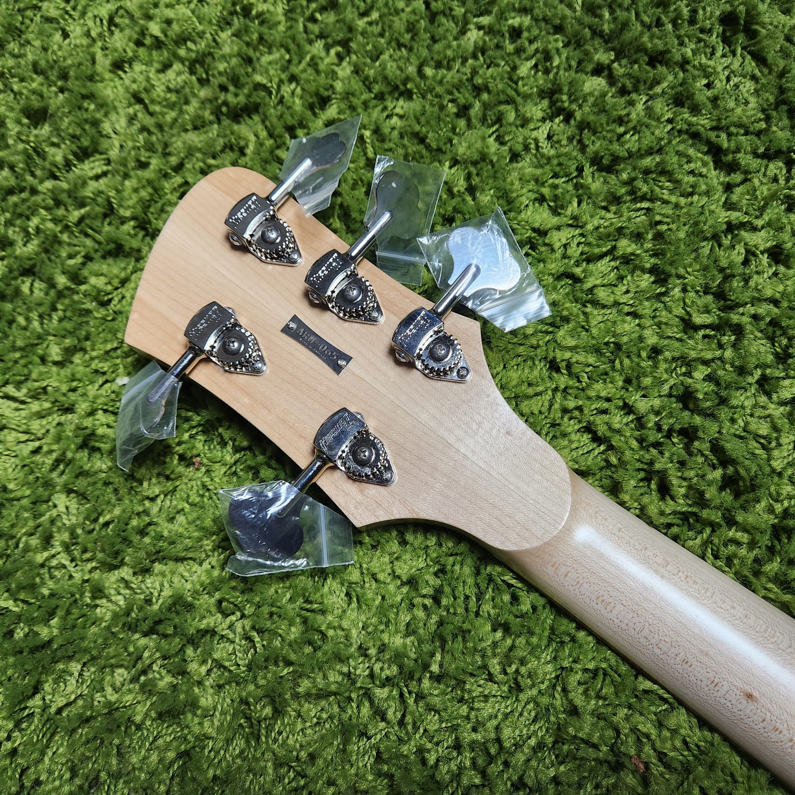 Armitage Novak BiSonic P-Bass Guitar - Serek Basses